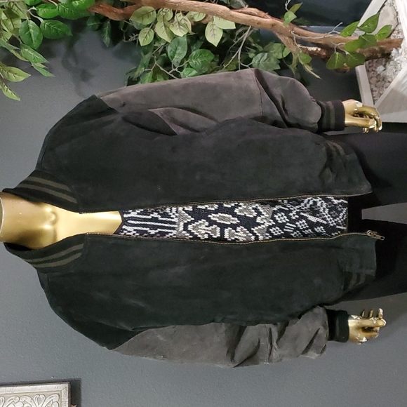 Lineage | Jackets & Coats | Vintage Lineage Leather Bomber Jacket Size ...